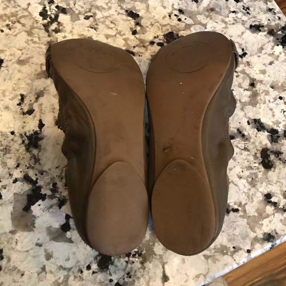 Tory Burch | Shoes | Tory Burch Ambrose Brown Leather Logo Ballet Flats ...